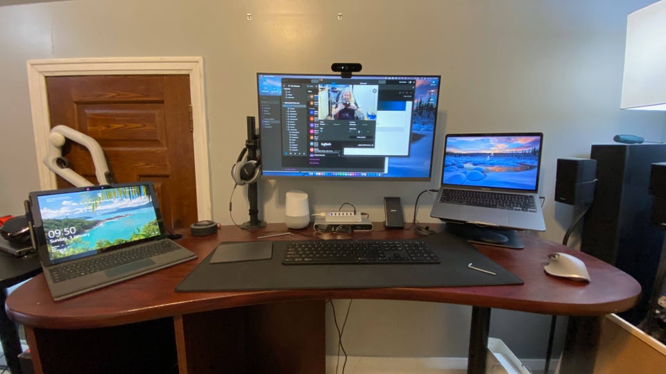 Why Do You Need a Monitor Arm Today? - Informed Explorer